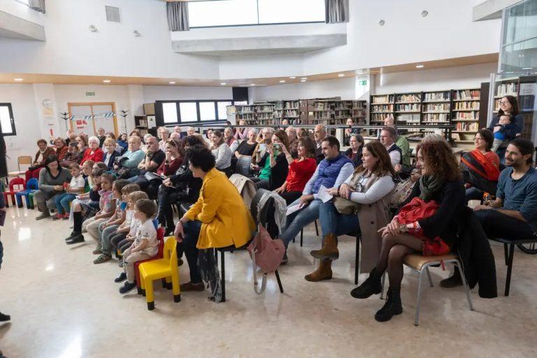 La nostra companya, Amparo Grafià, presenta el seu llibre “La ...